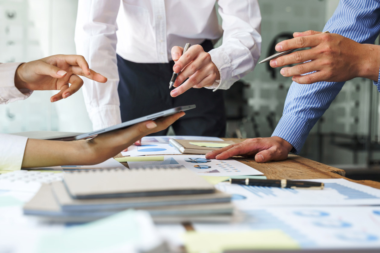 Yakov and Partners - Running company diagnostics, big three-style